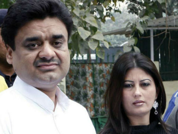 Vote ke liye kuch bhi karega! Chand Mohammad is back as Chander Mohan ...