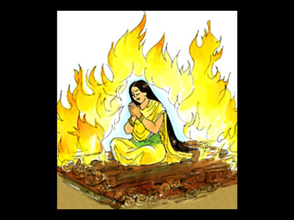 Woman body found from husband pyre - Oneindia News