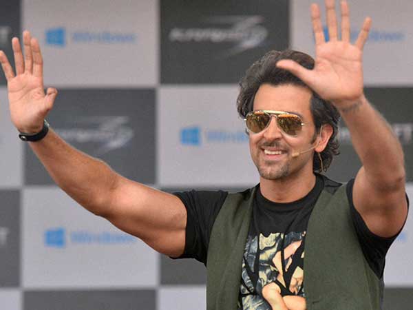 Girl drags Coca Cola to court for denying date with Hrithik Roshan ...