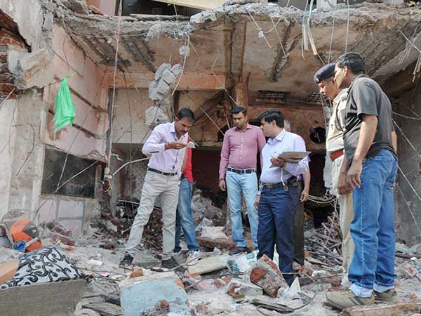 Malegaon Blasts : Rohini Salian names NIA officer who pressurized her ...