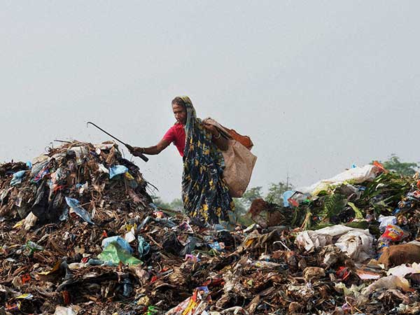 Rag picker's cleaning firm hits Rs 1cr turnover - Oneindia
