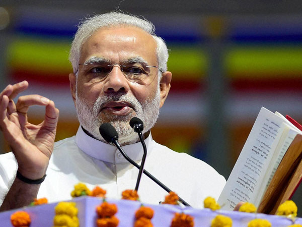 Three-tier security cover for PM Modi's Mumbai visit - Oneindia News