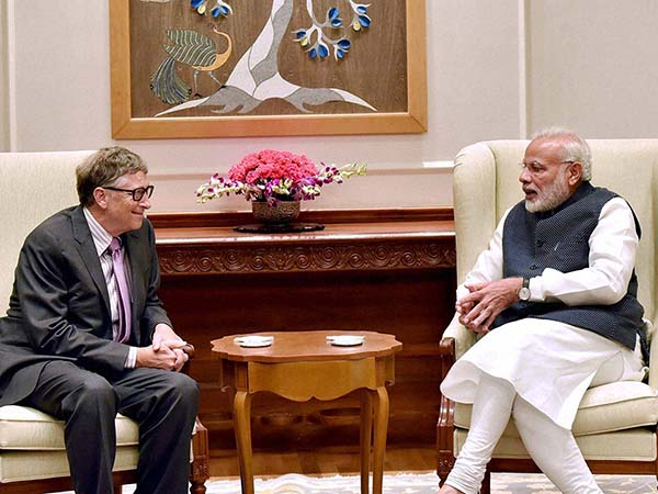 PM Modi's demonetization move hailed by Microsoft founder Bill Gates ...