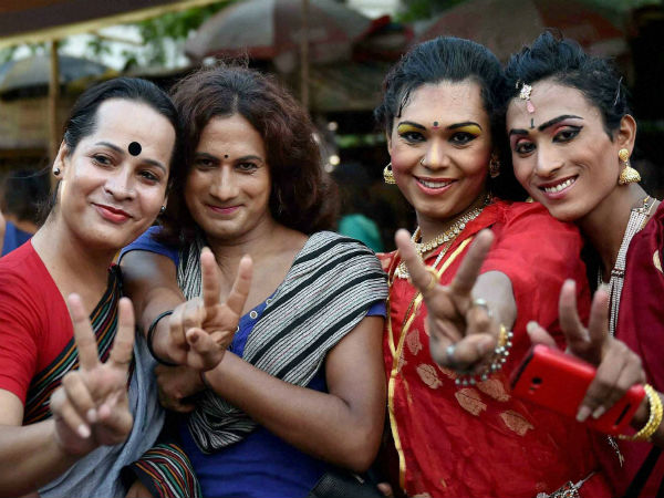Now, Engineering institutes includes 'transgender' column - Oneindia News