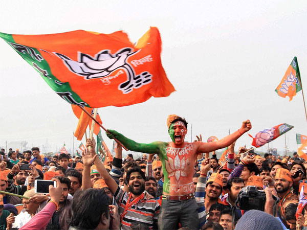 BJP rides high on Modi wave; AAP hopes for survival; Congress looks at ...