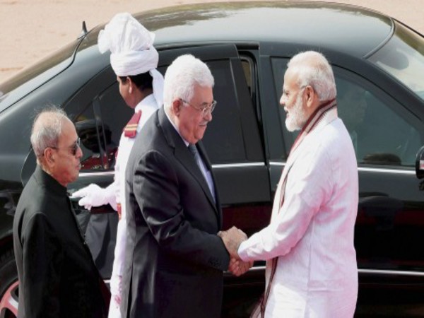 India hopes for sovereign, independent Palestine: PM Modi to Mahmoud ...