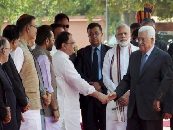 India hopes for sovereign, independent Palestine: PM Modi to Mahmoud ...