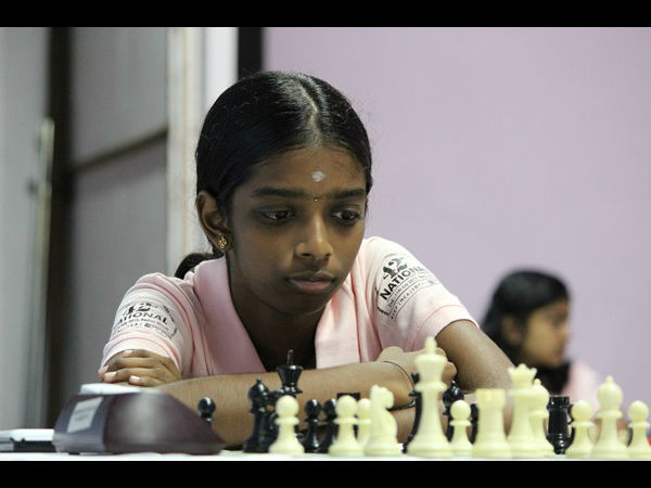 India's R Vaishali wins gold in Asian Blitz Chess Championship - Oneindia