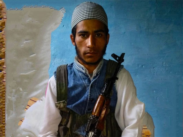 J&K: Terrorist who threatened to disrupt polls arrested - Oneindia News