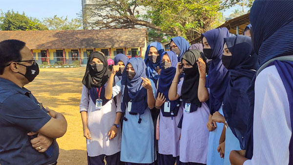 Hijab Row Muslim Girls Approach Supreme Court Over Karnataka Hcs