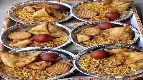 I love you Rasna: IAS officer's post about birthday party in 90s makes ...