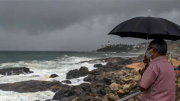 Explained: What is the onset of monsoon? How it is declared? - Oneindia ...