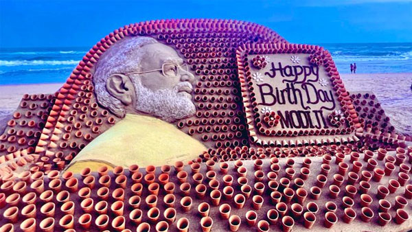 PM Modi turns 72: Sudarsan Pattnaik shares breathtaking sand art using ...