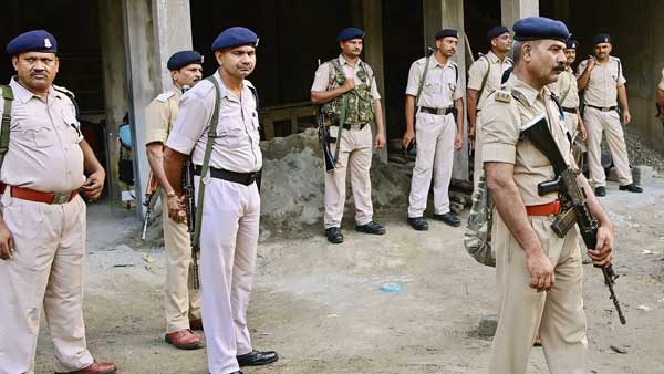 Raids on PFI offices: How are organisations banned in India? - Oneindia ...