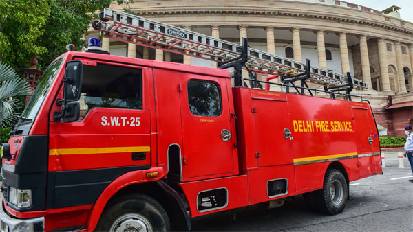 Diwali: Delhi fire department gets 201 calls