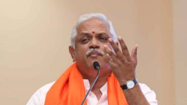 Telangana MLAs poaching: Top BJP leader BL Santhosh summoned - Oneindia ...