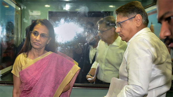 ICICI bank-Videocon loan fraud case: Chanda Kochhar, her husband Deepak ...