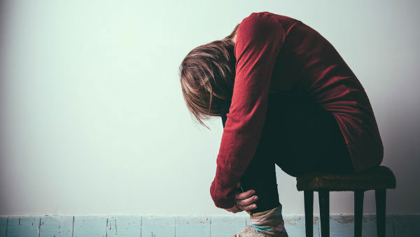 Childhood abuse may lead to depression - Oneindia News