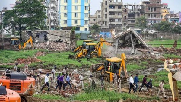The Politics Of Encroachments - Oneindia News