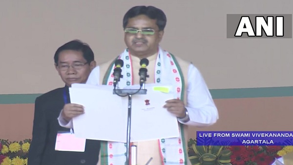 BJP's Manik Saha takes oath as Tripura CM in the presence of PM Modi ...