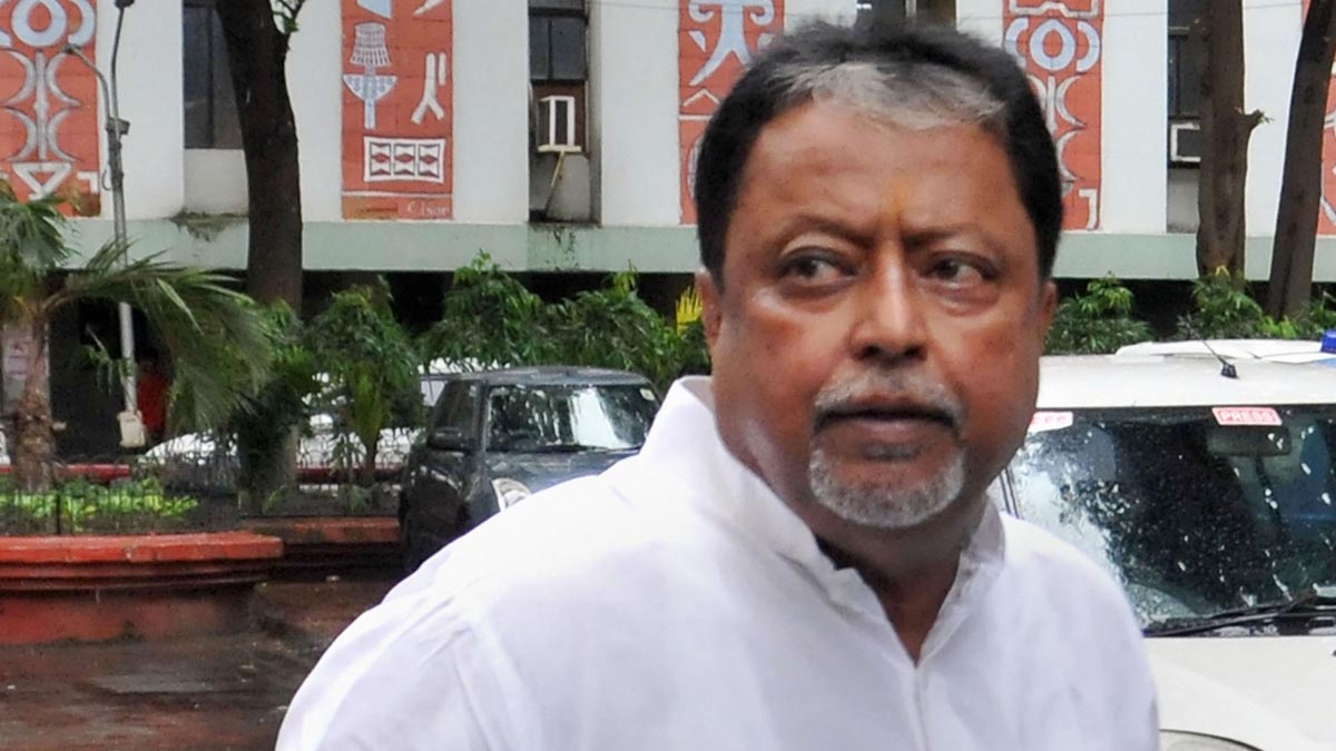TMC leader Mukul Roy is missing, claims his son - Oneindia News