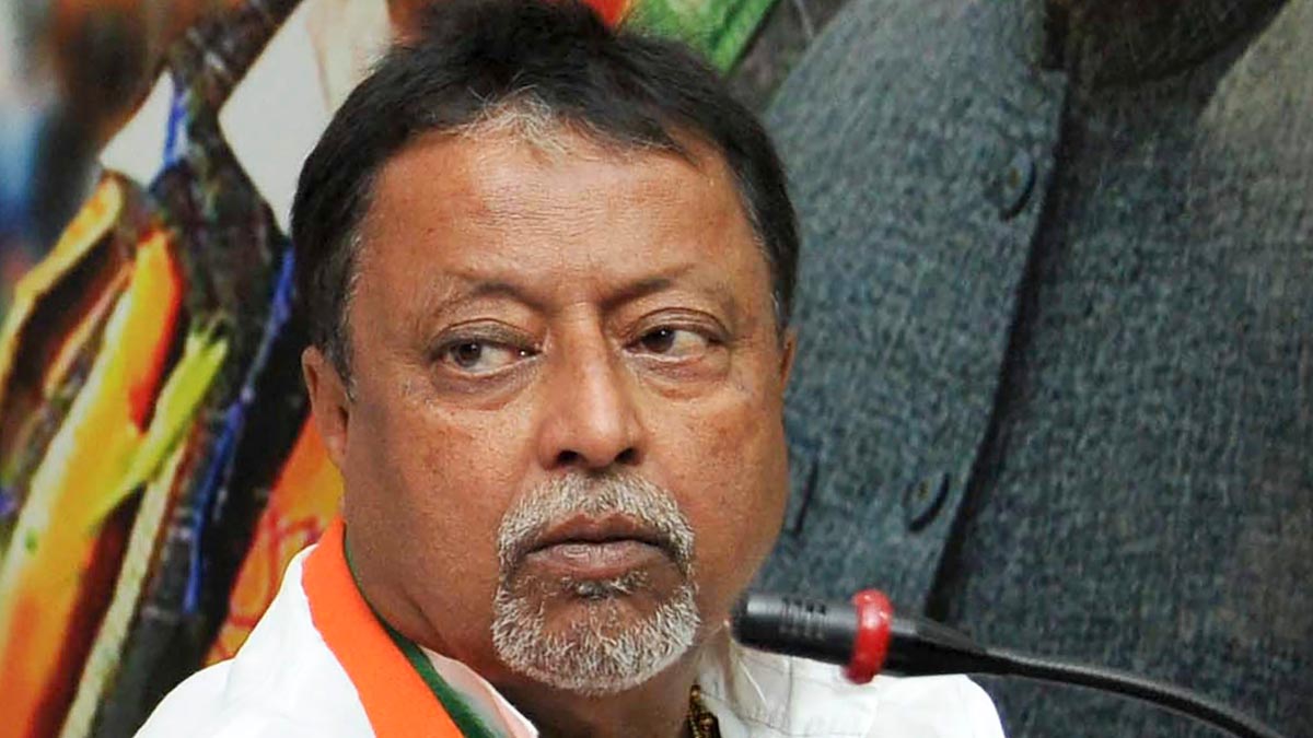 Political buzz high as case of Mukul Roy gets more curious - Oneindia News
