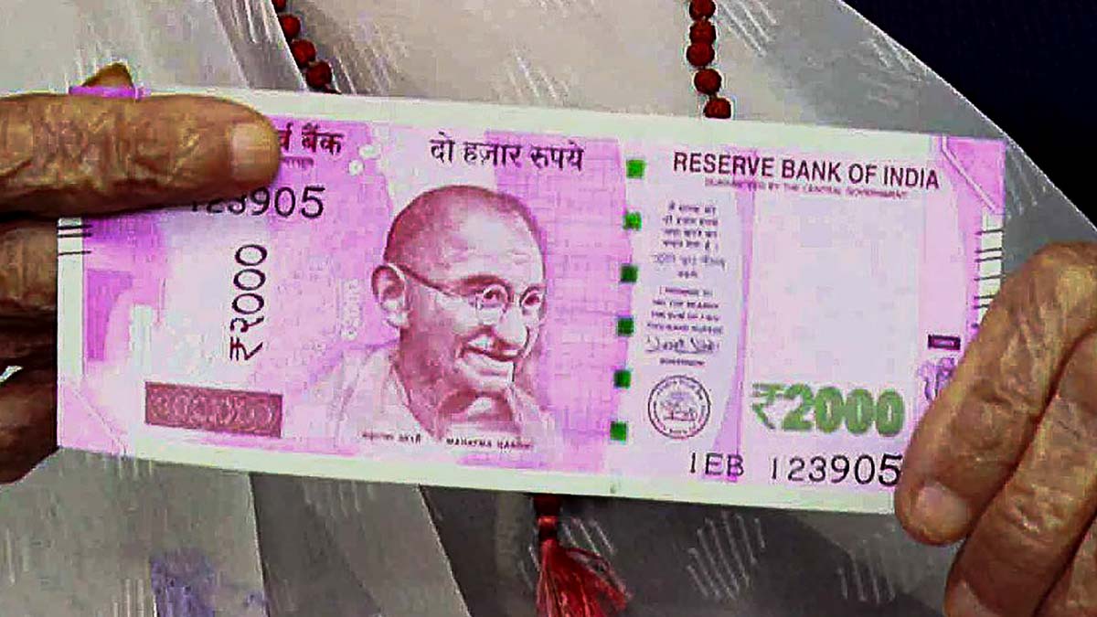 RBI Advises Banks To Continue Exchange of Rs 2,000 Notes In Usual ...