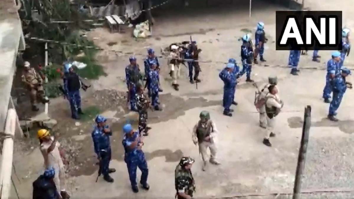 Manipur: Curfew Reimposed In Imphal After Fresh Clashes; Army called in ...