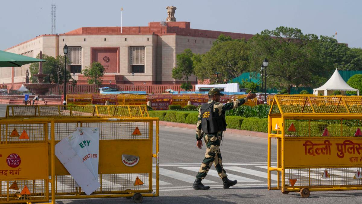 Delhi Police Beefs Up Security Ahead Of New Parliament Building ...