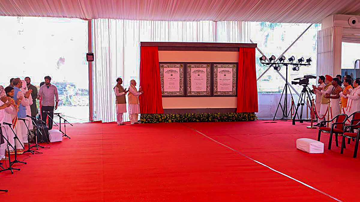 In Pictures, The New Parliament Building Inaugurated - Oneindia News