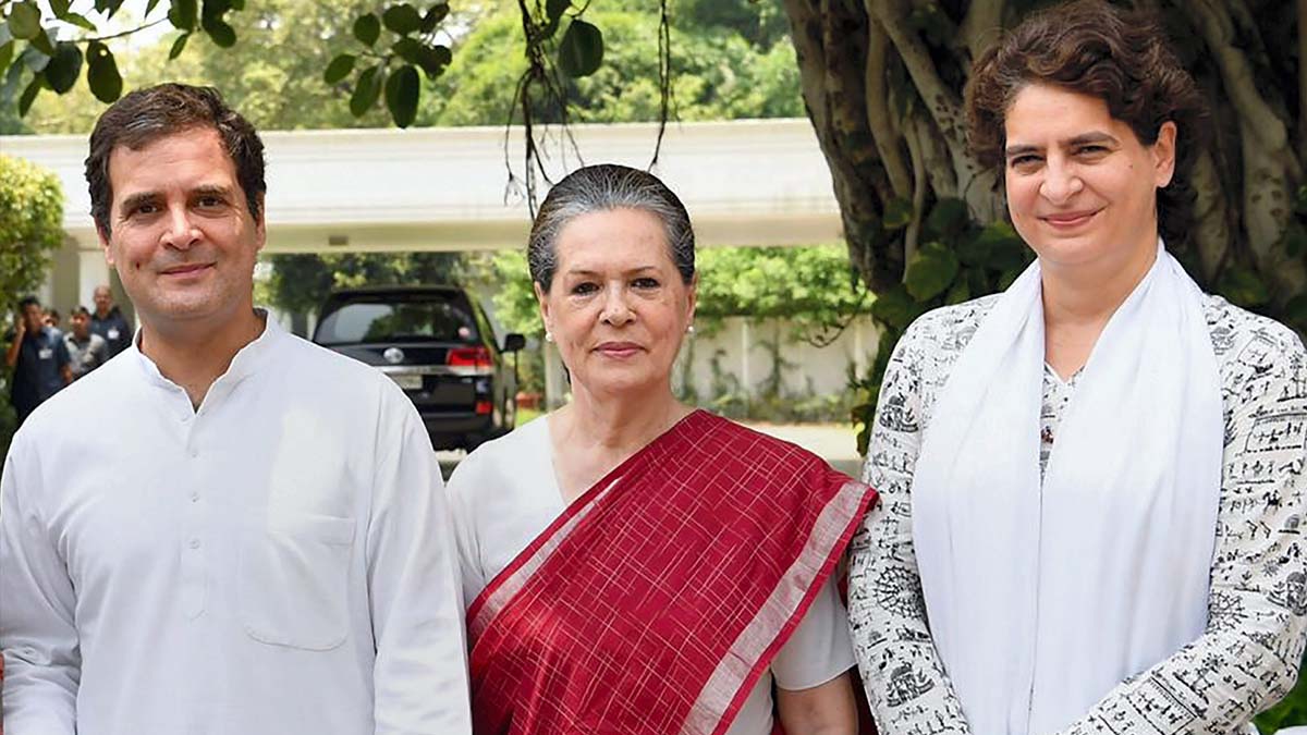 Gandhi Family To Attend Swearing-In-Ceremony of Siddaramaiah ...