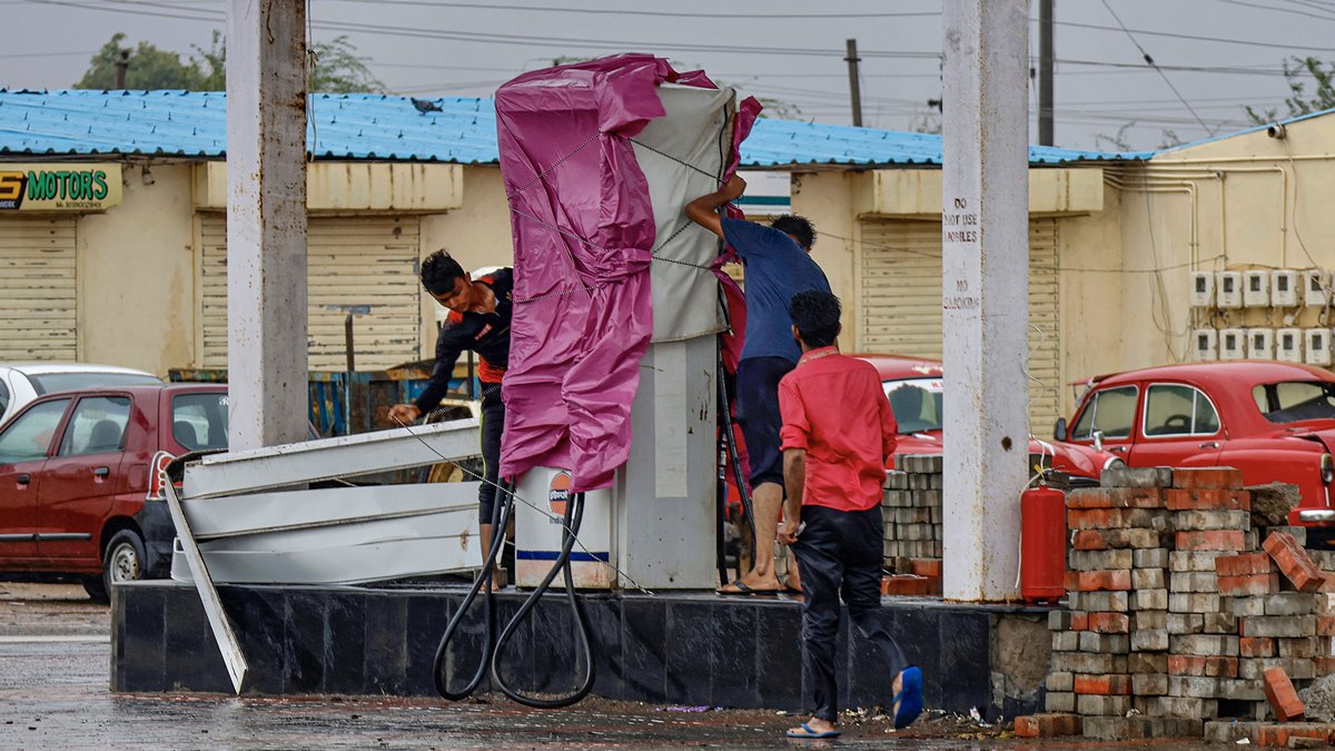Cyclone Biparjoy: Helpline Numbers For All 33 Districts In Gujarat ...