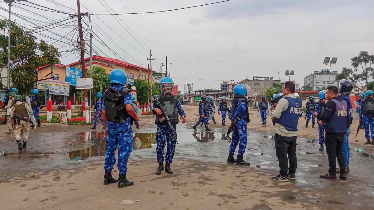 Manipur: 2 Injured In Clashes In Imphal, Mobs Try To Burn BJP Leaders ...