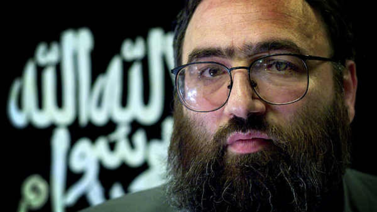 Islamist Hate Preacher Anjem Choudary Charged With 3 Terror Offences ...