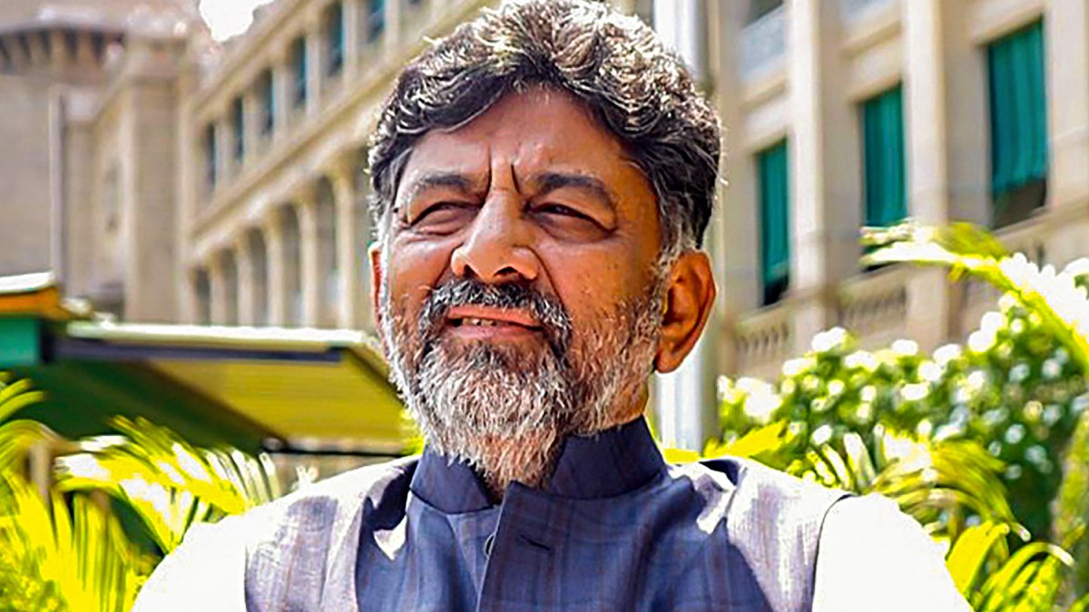 SC Dismisses CBI’s Plea Against Stay On Probe Against DK Shivakumar In ...