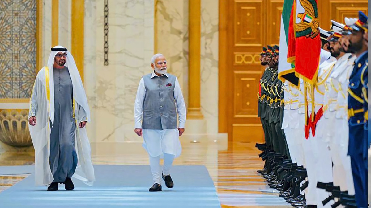 PM Modi Holds Talks With UAE President Sheikh Mohamed Bin Zayed ...