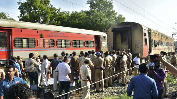 Madurai Train Fire Accident: Railways Announces Ex-Gratia Of Rs 10 lakh For Deceased Pilgrims ...