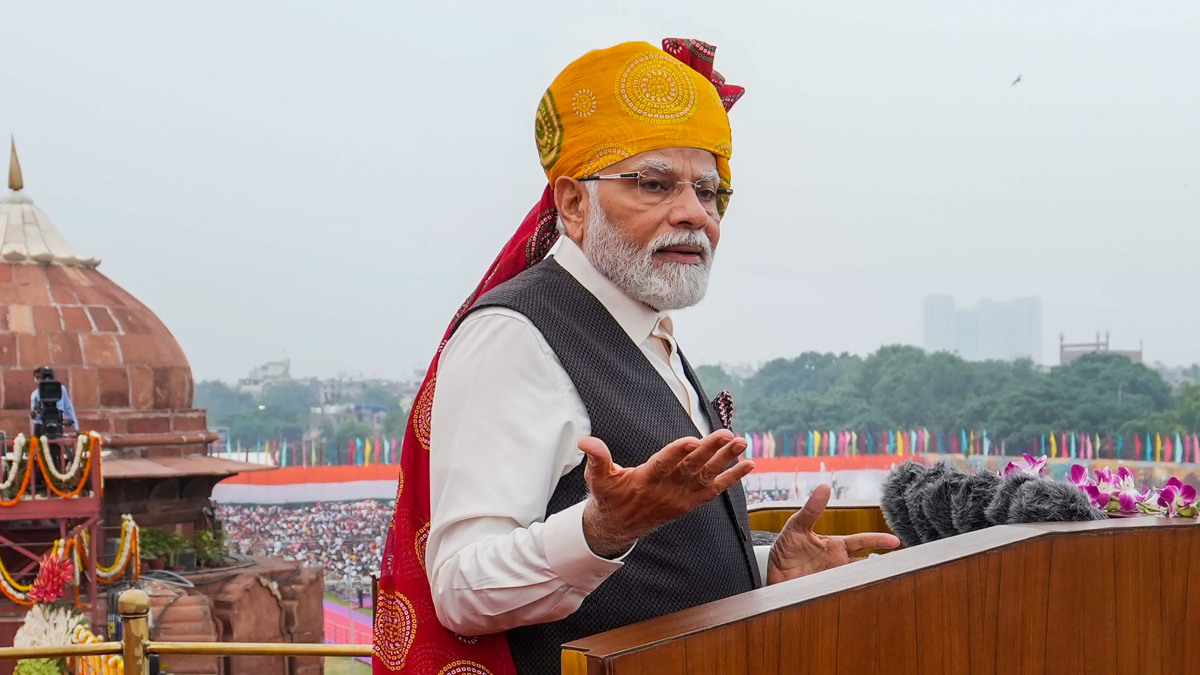 Will Present Report Card From Red Fort Next Year: PM Modi - Oneindia News