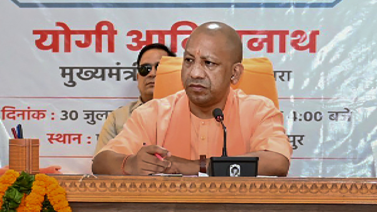 'Should I Do Aarti?': Yogi Adityanath Reacts On Bulldozer Action ...