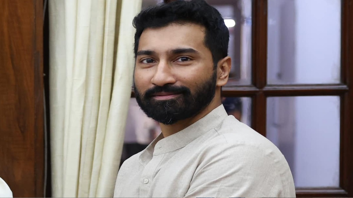 Fake Assault Charge: Youth League Accuses Anil Antony, Media For Promoting Fake news - Oneindia News