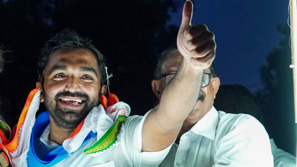 Puthuppally Bypoll Result: UDF's Chandy Oommen Registers Thumping Victory - Oneindia News