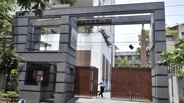 CBI Issues Fresh Summons to Mathew Samuel for Narada Case - Oneindia News