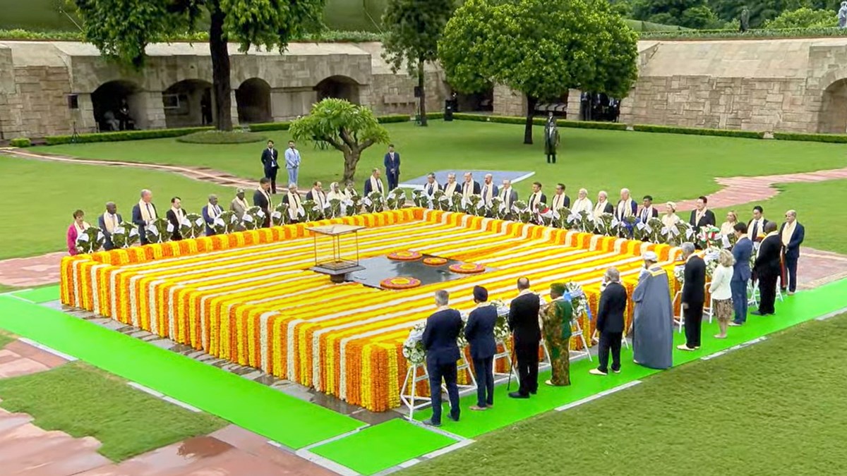 G20 Leaders Visit Rajghat, Pay Homage To Mahatma Gandhi - Oneindia News