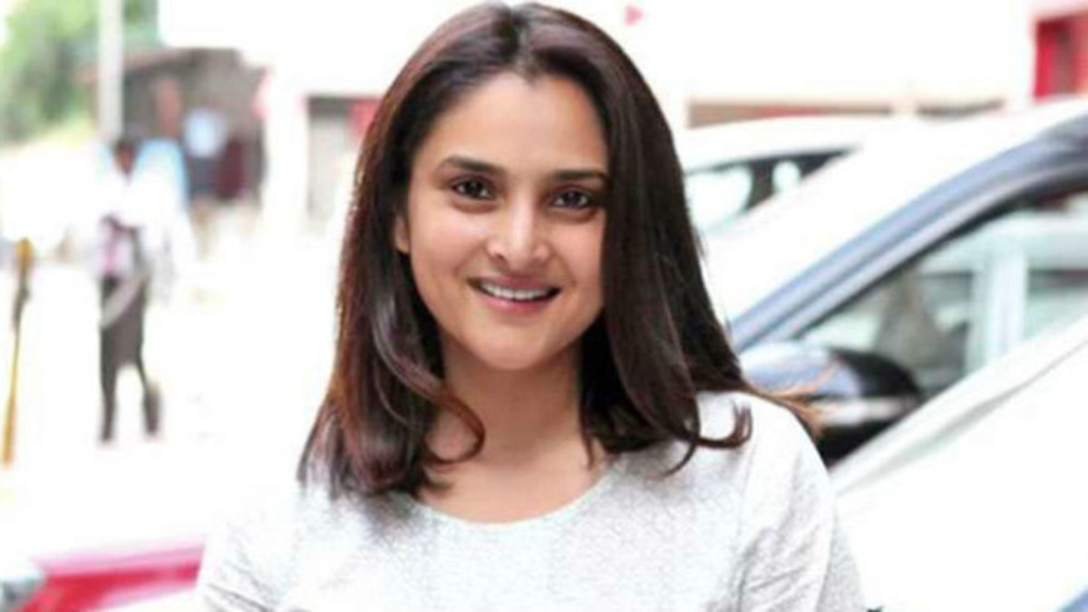 Ramya Aka Divya Spandana Death Hoax: Kannada Actress is ALIVE ...