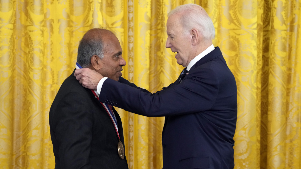 Who Is Dr. Subra Suresh? Indian-American Scientist Awarded For His Groundbreaking Work In ...