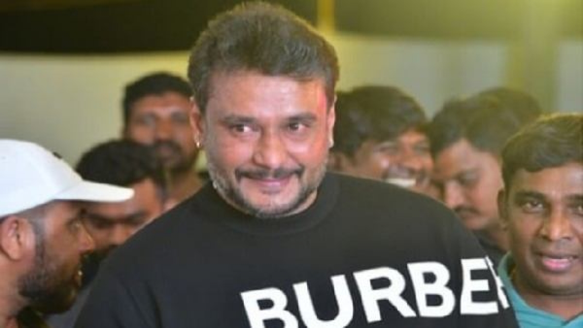Case Against Kannada Actor Darshan Over Dog Bite Incident - Oneindia News