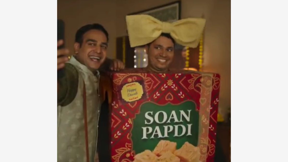 Soan Papdi Steals The Spotlight Ahead Of Diwali, Internet Abuzz With ...