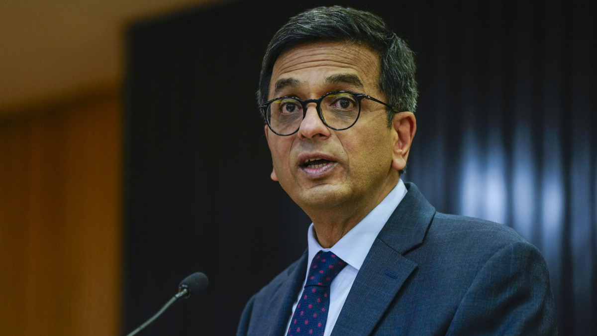 I Am Servant Of Law and Constitution: CJI D Y Chandrachud - Oneindia News