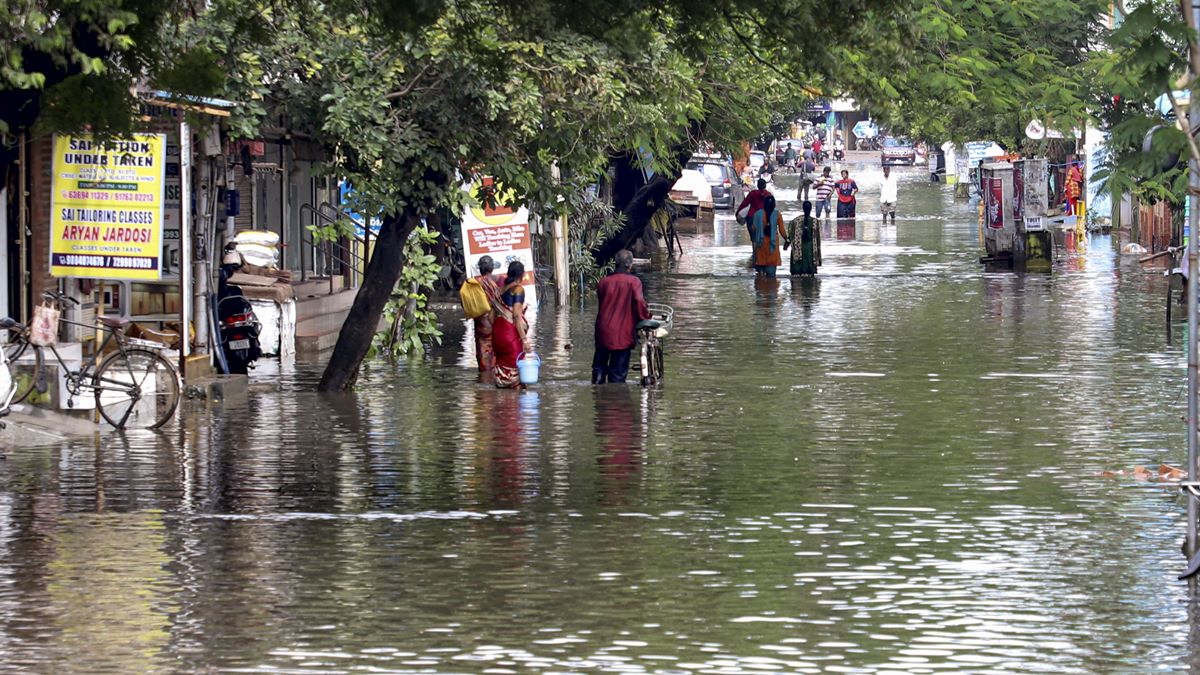 Tamil Nadu Weather: Heavy Rains Predicted As Depression To Intensify ...