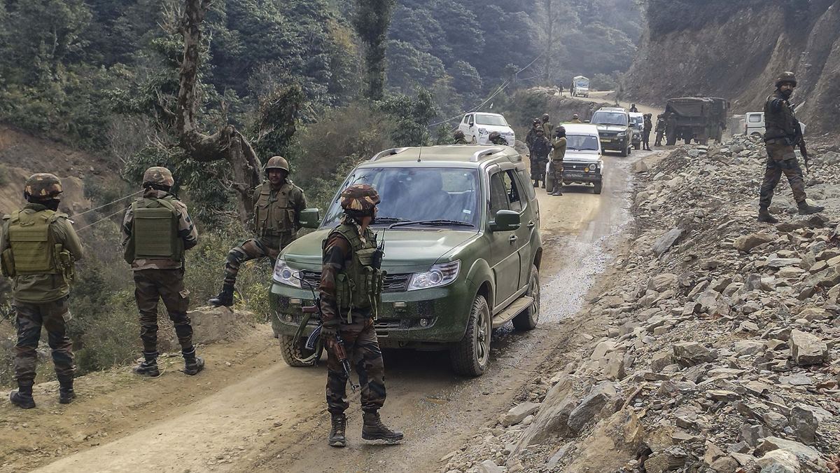 Terrorists Fire At Indian Army Vehicle In J&K's Poonch, Search Operation Underway - Oneindia News